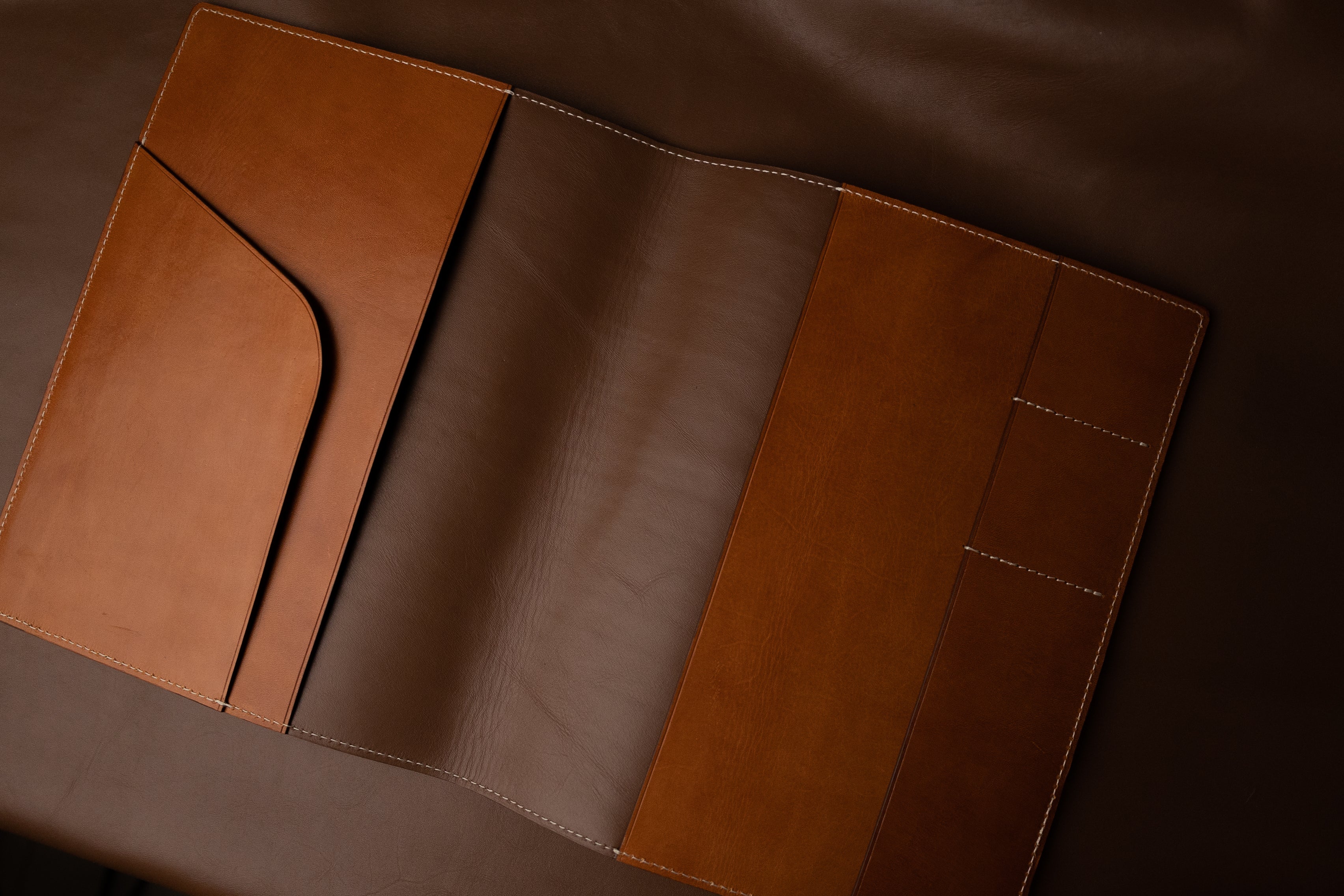 CARPETA DE CUERO – COLTIN.MX